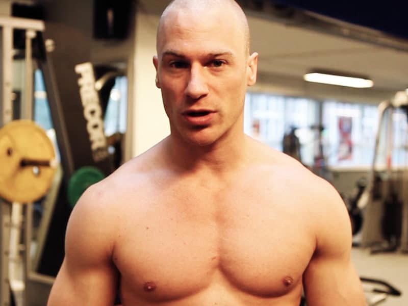 Borst trainen: dé oefeningen voor het kweken van borstspieren - Trainer Tom