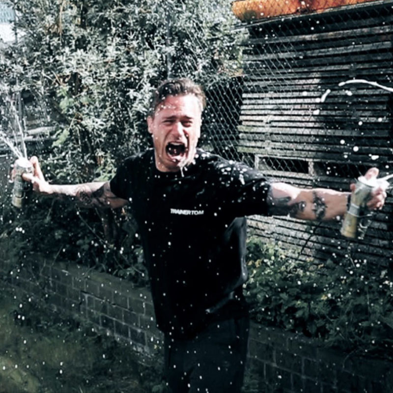 Spit in de rug. Hoe wordt het veroorzaakt en hoe los je het op?